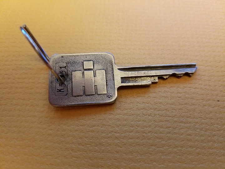 86 series keys - Technical IH Talk - Red Power Magazine Community