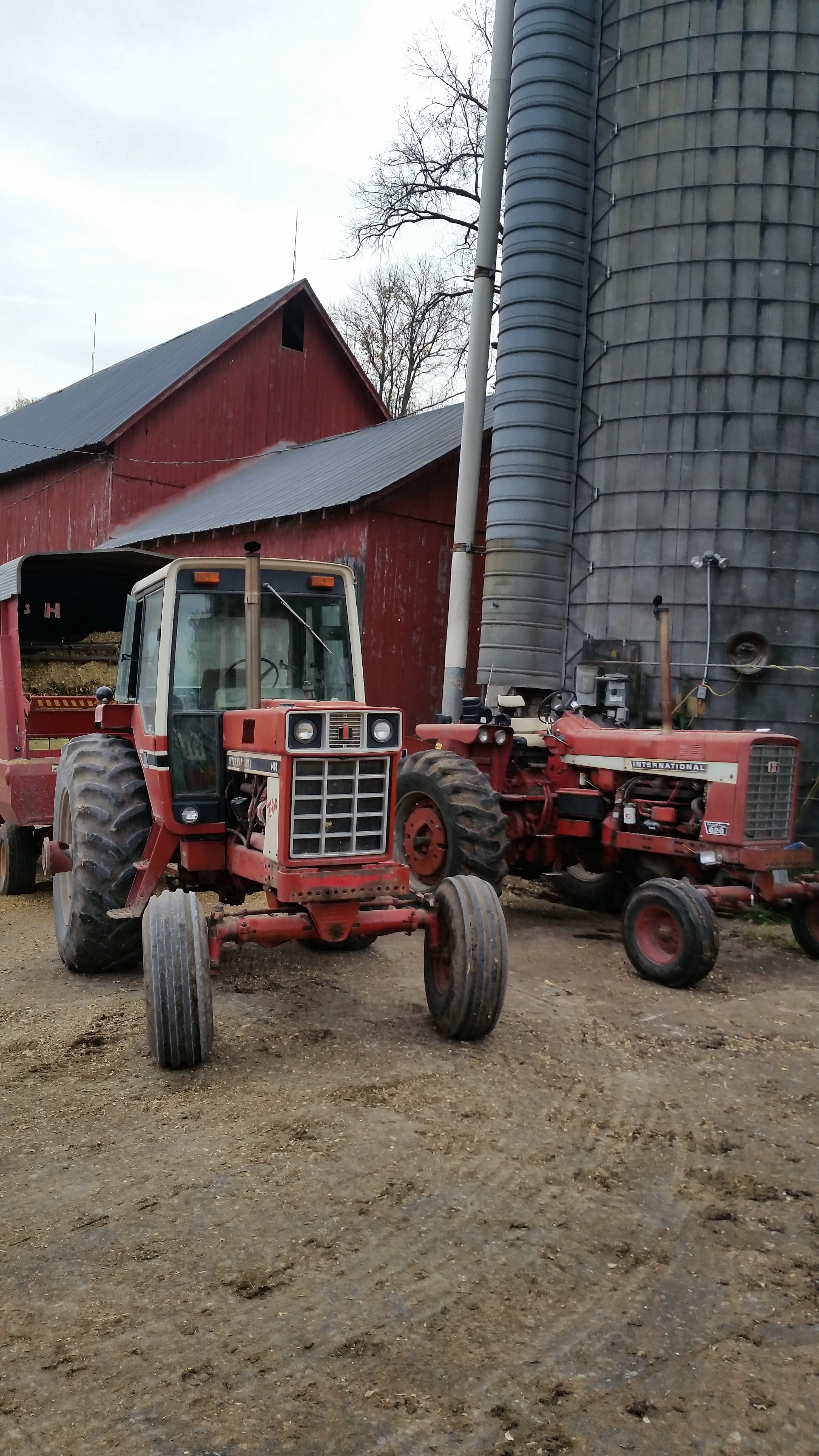 2017 crop year pictures - General Chat - Red Power Magazine Community