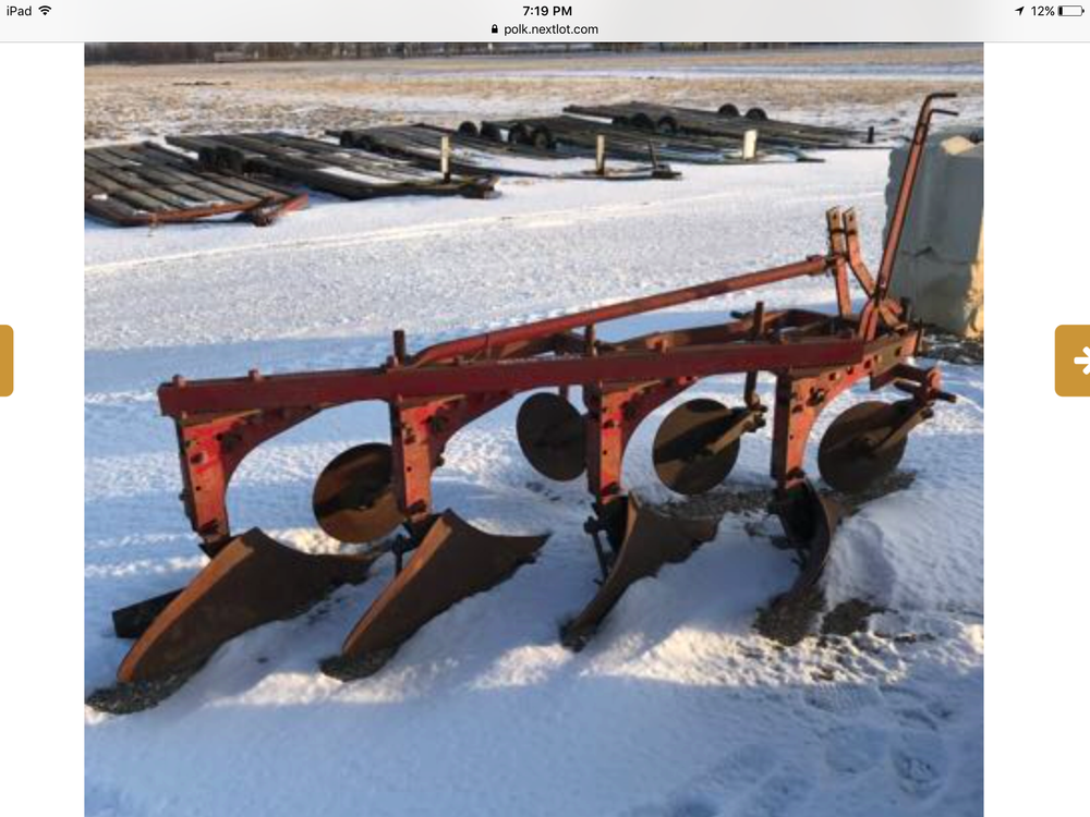 Just picked up 2 plows - Technical IH Talk - Red Power Magazine Community