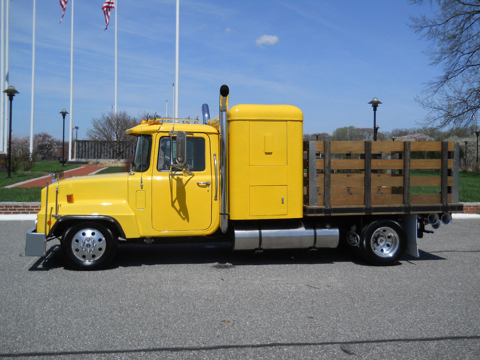 1974 loadstar - IH Trucks - Red Power Magazine Community