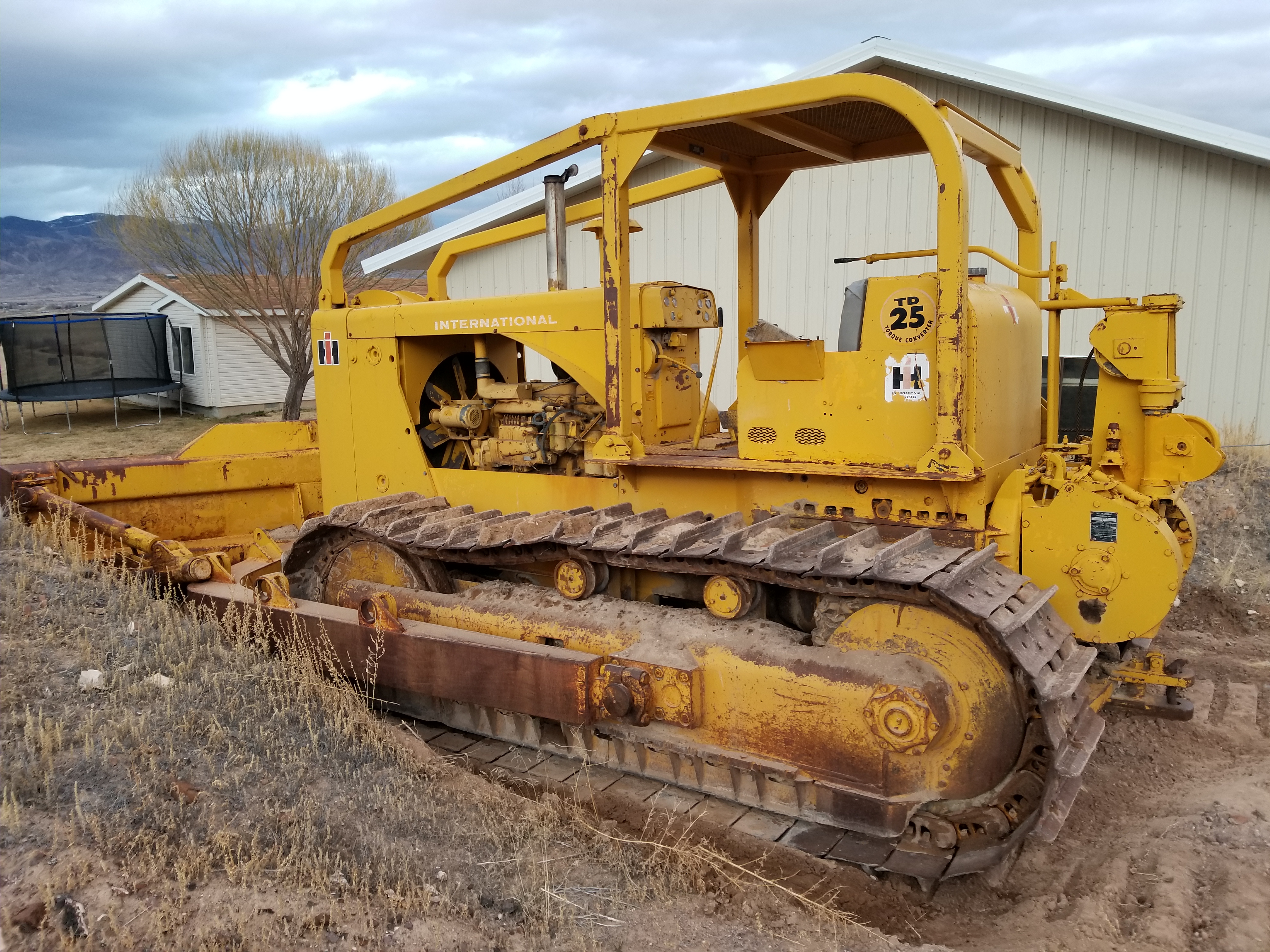 250 series TD25 cable dozer - IH Construction Equipment - Red Power ...