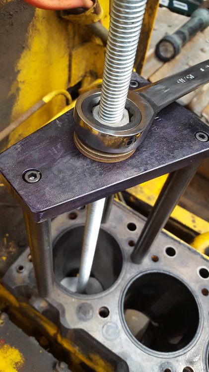 D-282 sleeve height above deck....What is right? - General Chat - Red ...