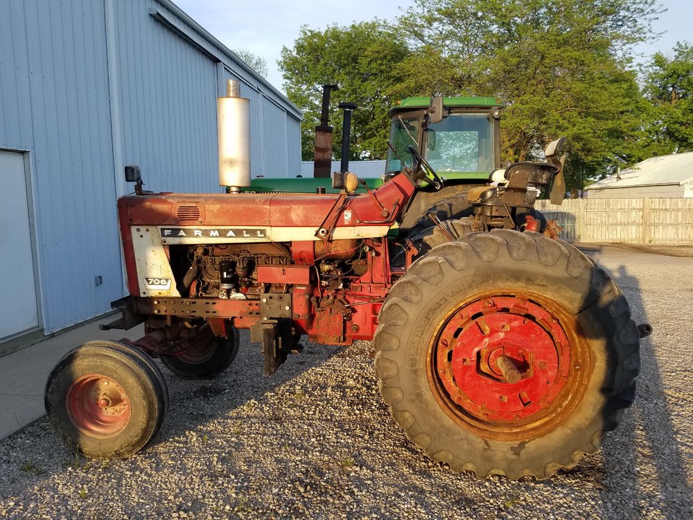 FARMALL 806 front hubs - Technical IH Talk - Red Power Magazine Community