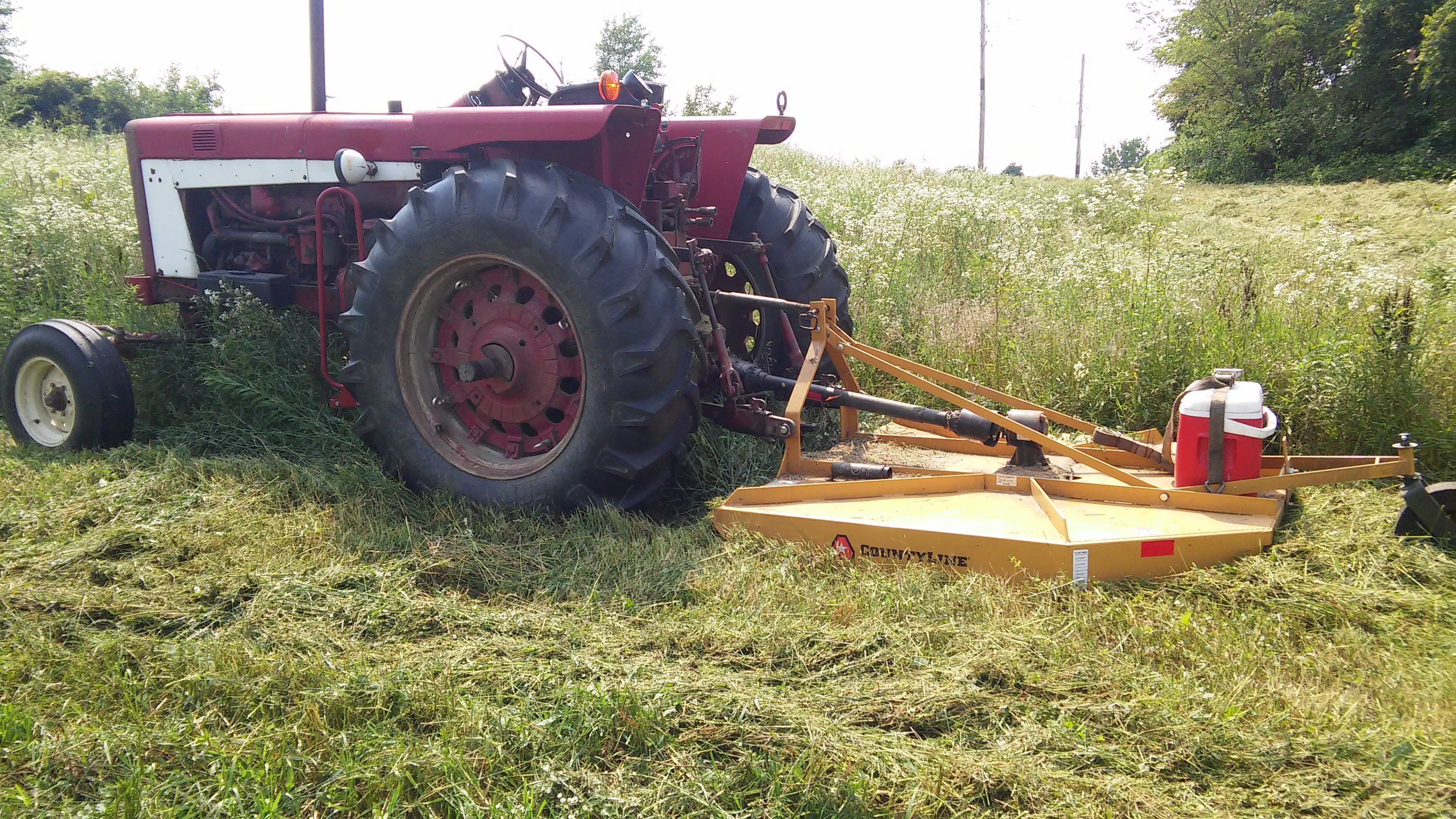 806 bush hogging - General Chat - Red Power Magazine Community