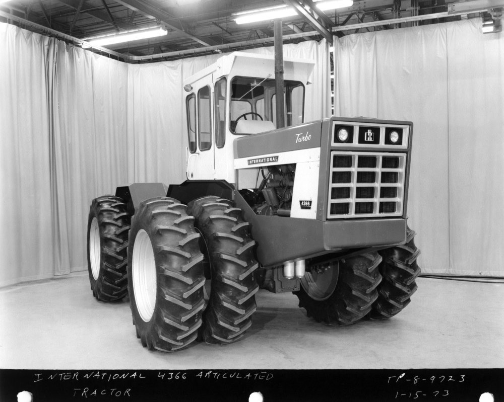 The Steiger built prototype 4366 - Technical IH Talk - Red Power ...