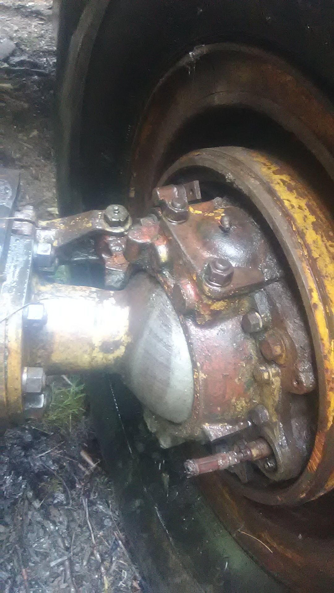 Rockwell planetary axle split knuckle info? - IH Construction Equipment ...