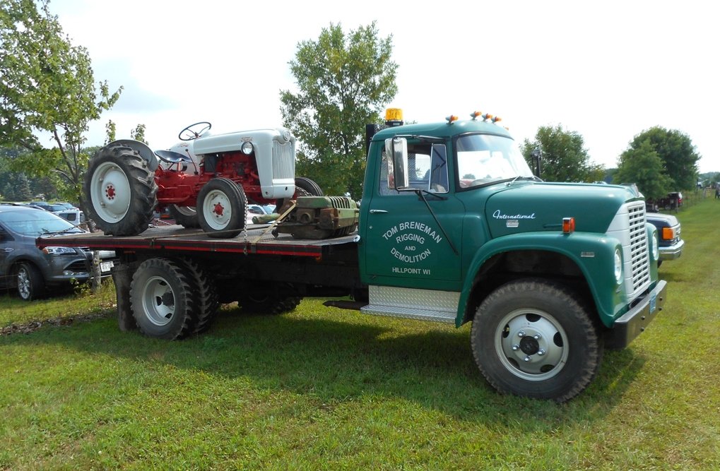 1969 Loadstar 1600 4x4 Registration - IH Trucks - Red Power Magazine ...