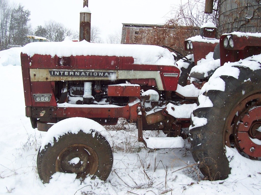 International 544 & 656 Row Crop utility tractors - General Chat - Red ...