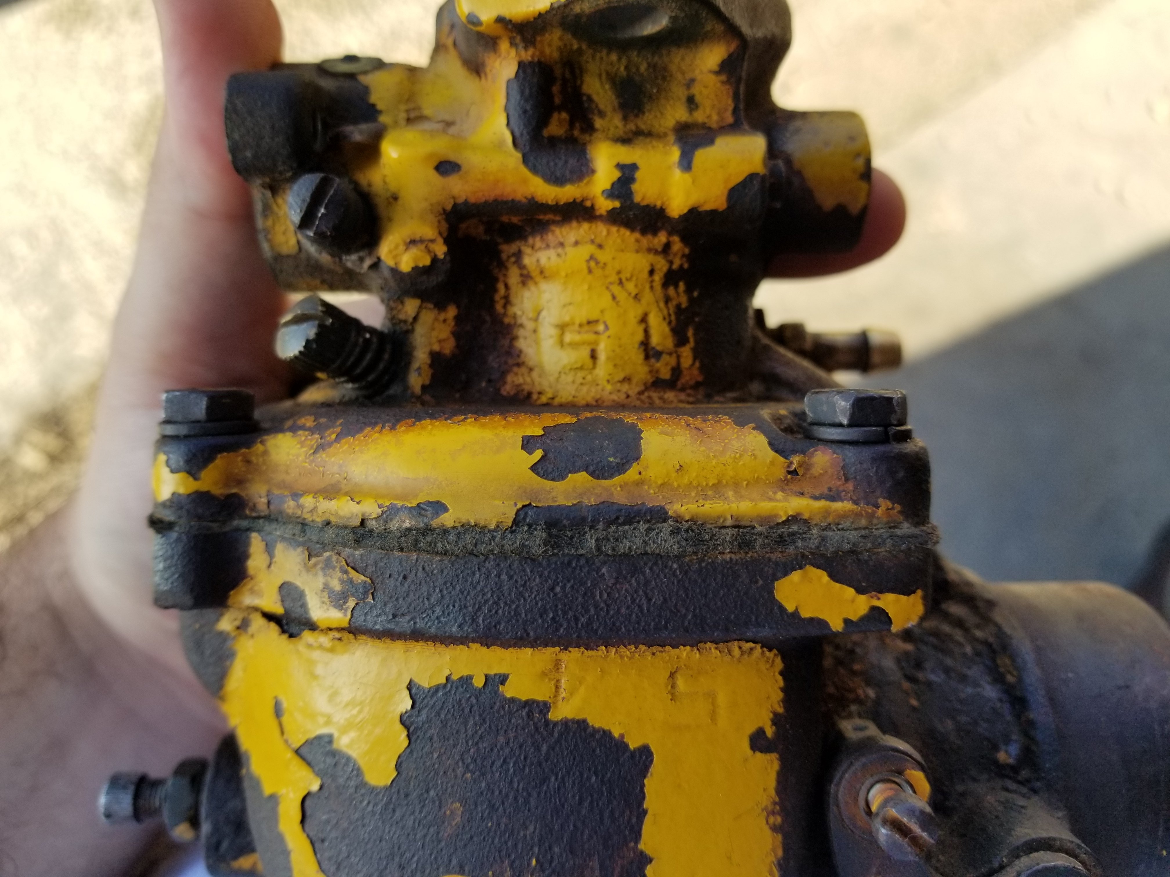 Carburetor or electrical problem on U-6 and U-264 Power Units - IH ...