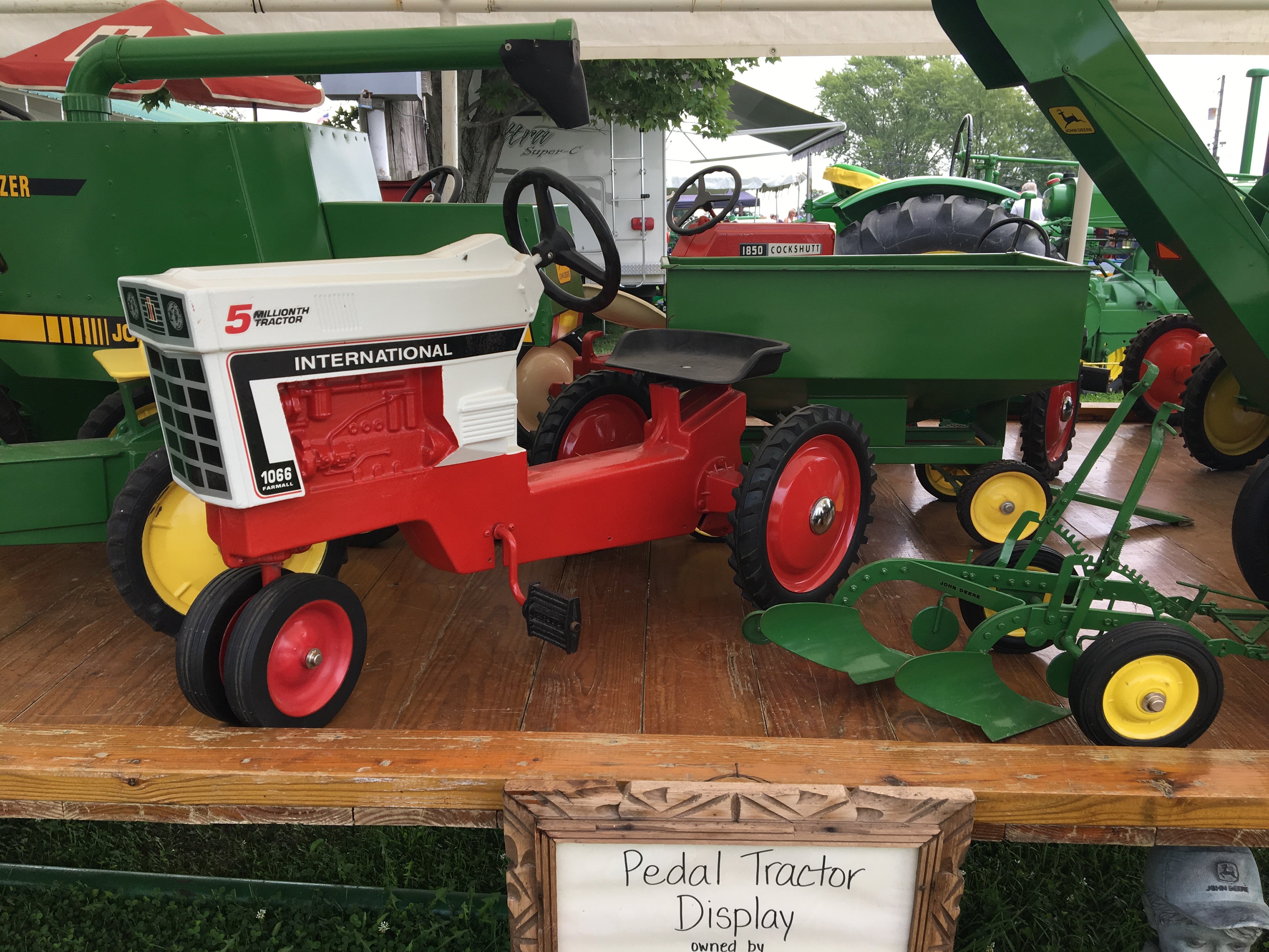 Canfield Fair Display - General Chat - Red Power Magazine Community