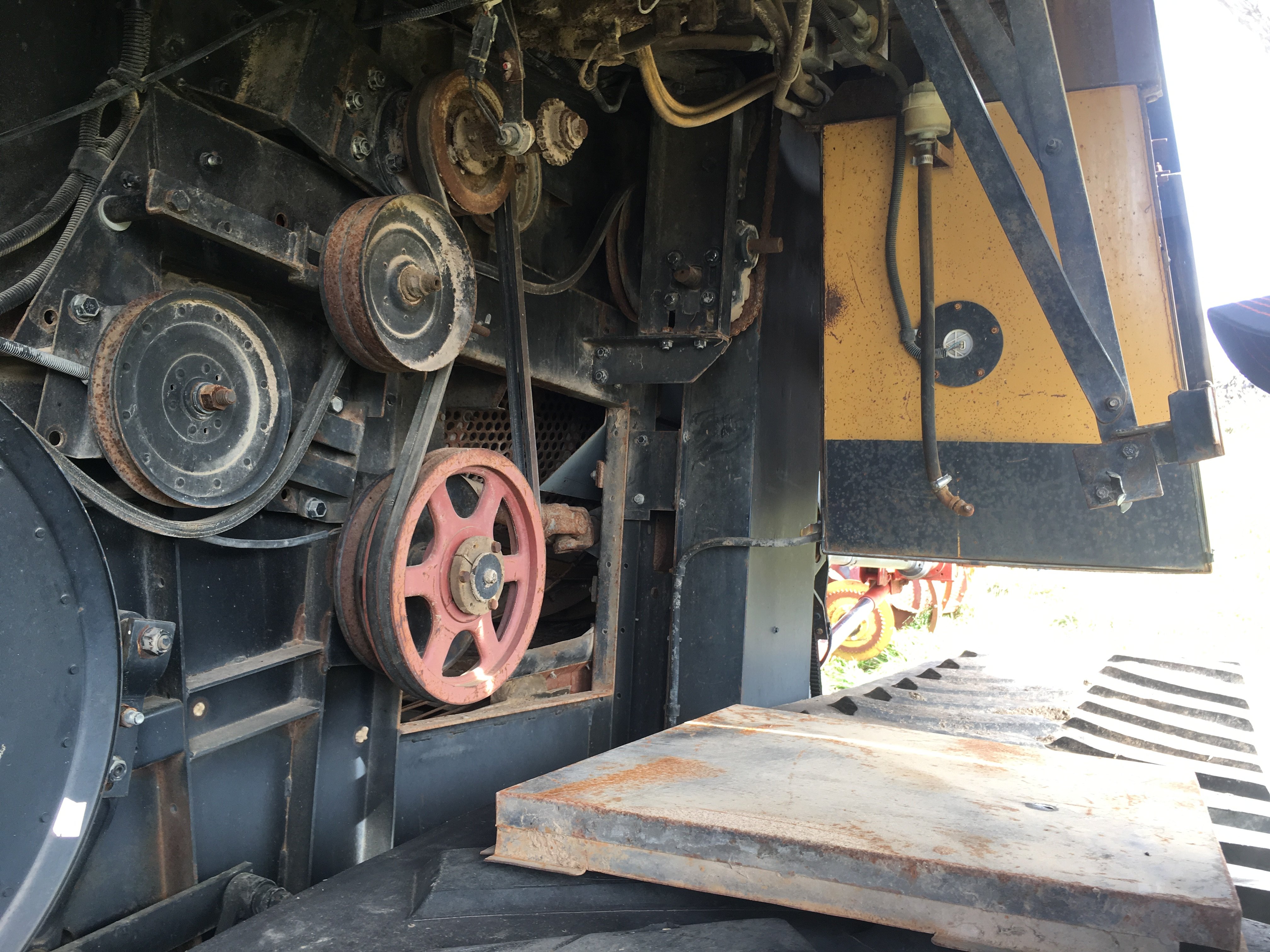 Bi-rotor combine - Technical IH Talk - Red Power Magazine Community