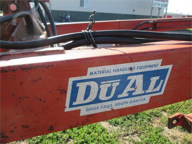 Dual 250 loader - Projects, Builds, & Restorations - Red Power Magazine ...