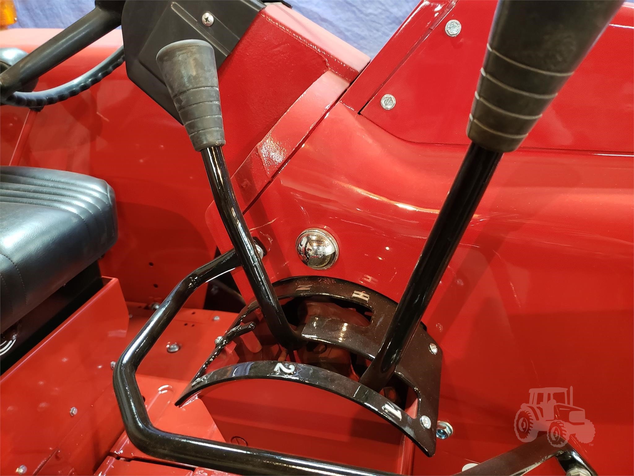 Slickest looking International BS 1566 Ive ever seen, just check it out ...