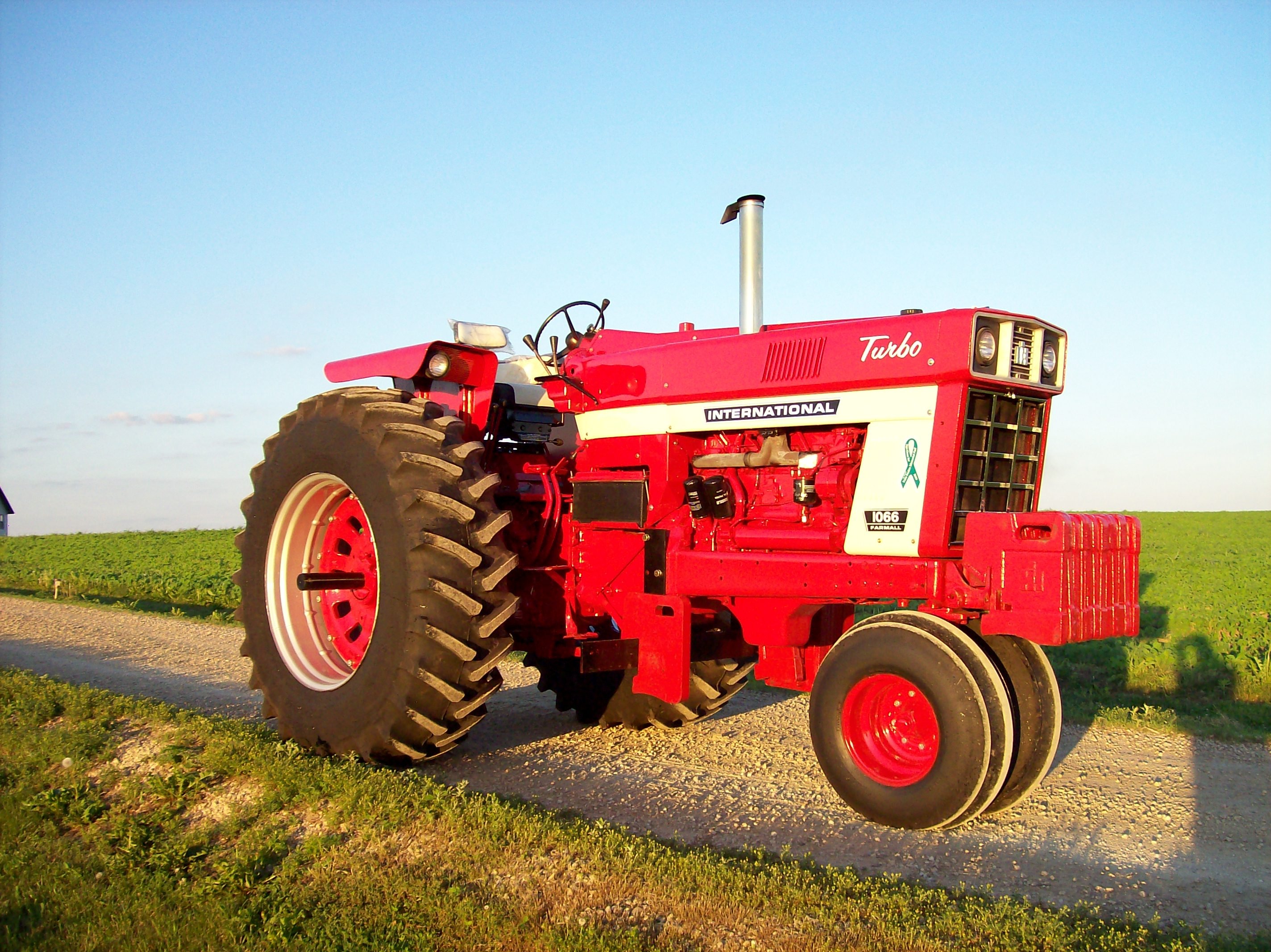 1066 narrow front axle position - Technical IH Talk - Red Power ...