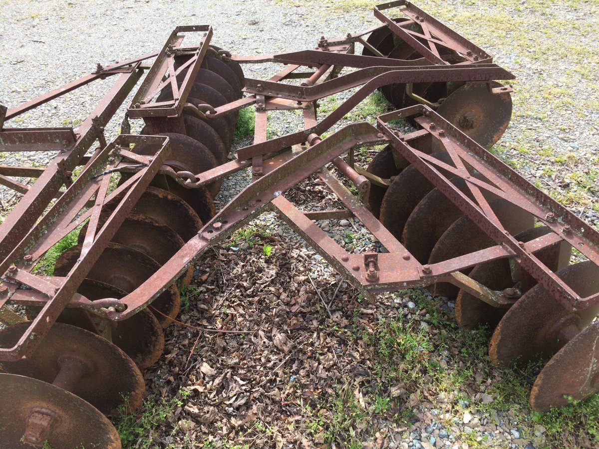 IH disc ? - Technical IH Talk - Red Power Magazine Community