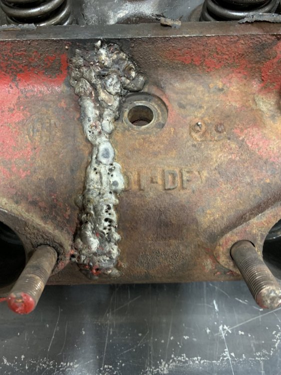 Cylinder head compatibility for a D335 engine in a TD9 - IH ...