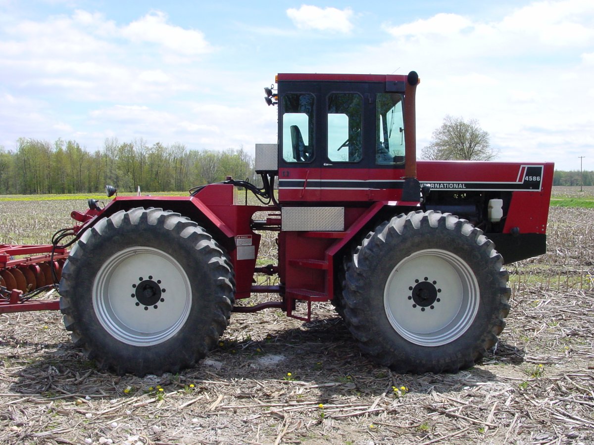 4586 - DV800 water in oil - Technical IH Talk - Red Power Magazine ...