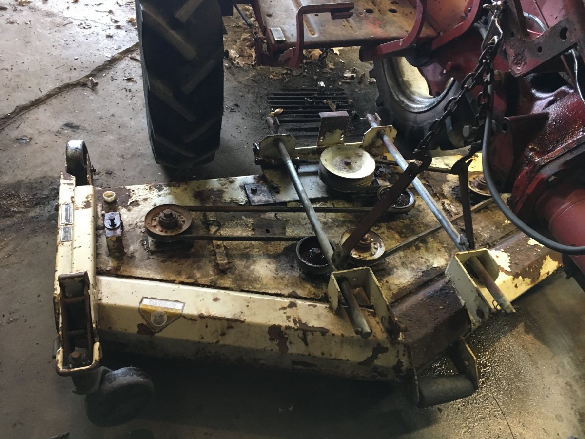 haban deck on cub - Projects, Builds, & Restorations - Red Power ...