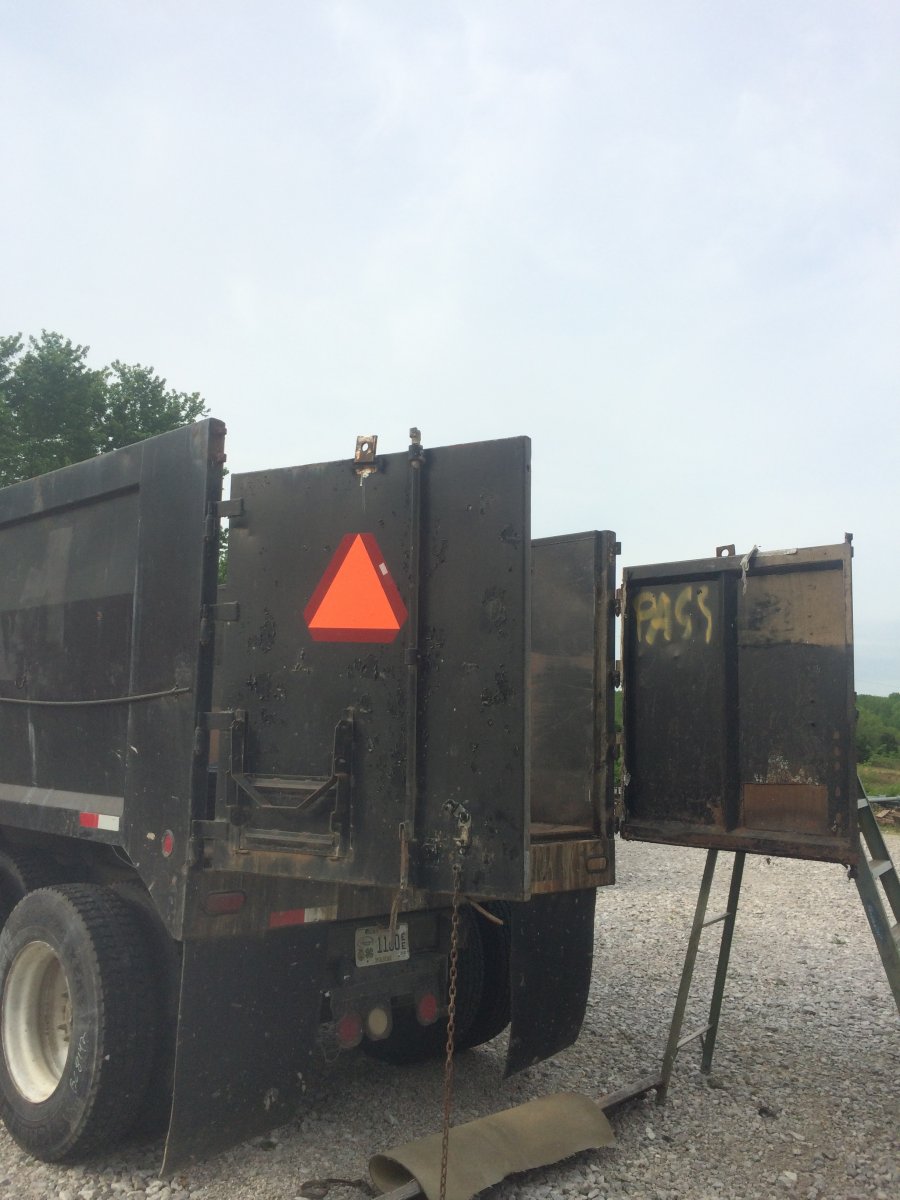 Grain truck to Dump truck - General Chat - Red Power Magazine Community