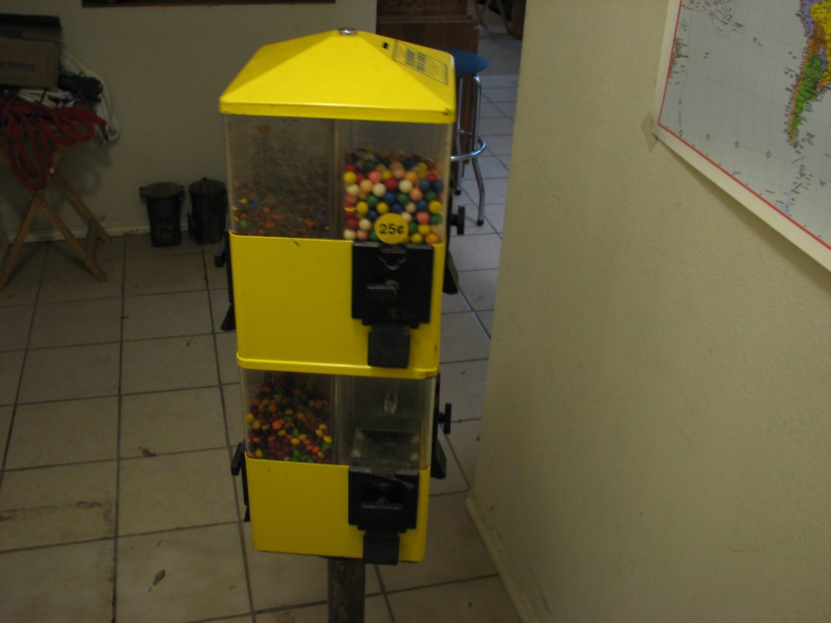 Old gas pumps and pop machines - General Chat - Red Power Magazine ...