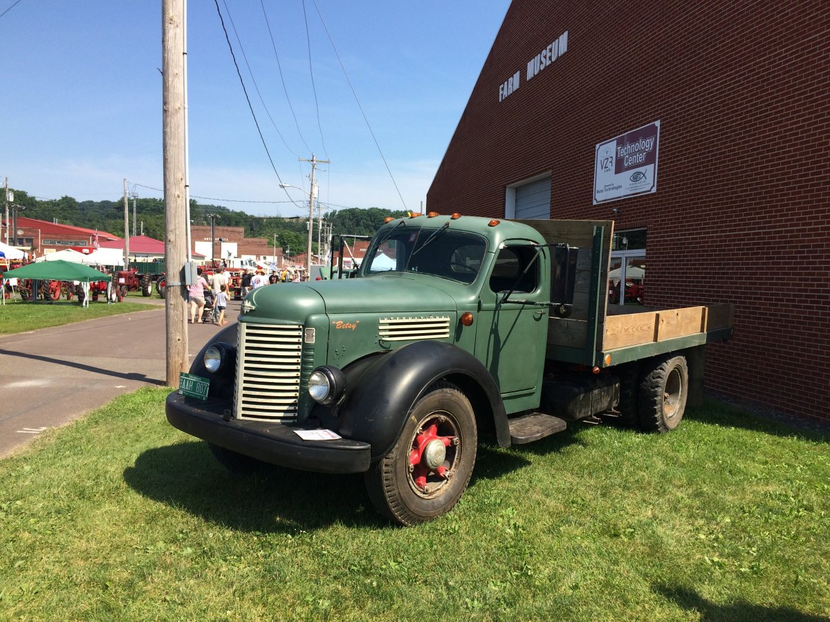 2019 redpower pictures - General Chat - Red Power Magazine Community