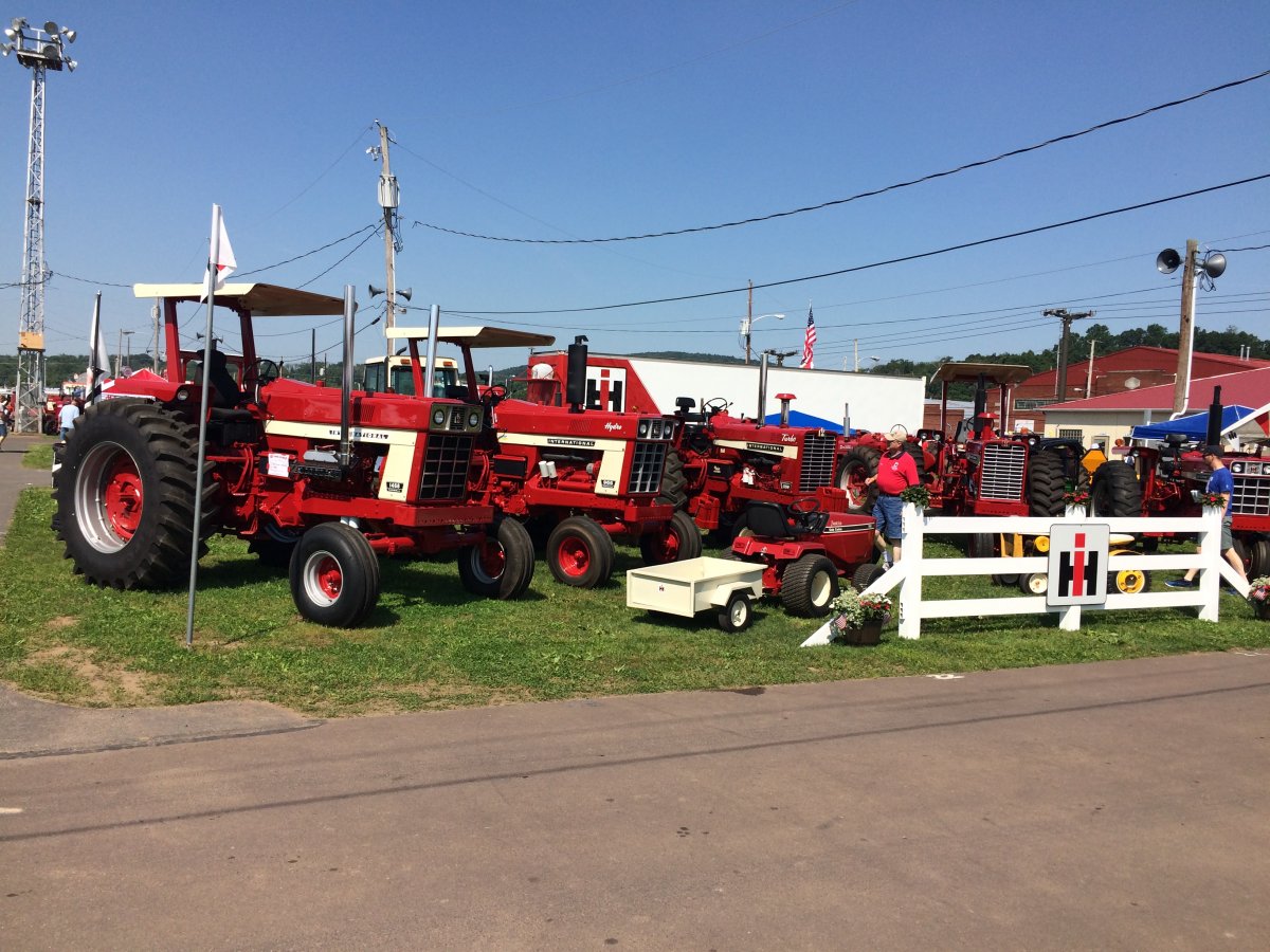 2019 redpower pictures - General Chat - Red Power Magazine Community