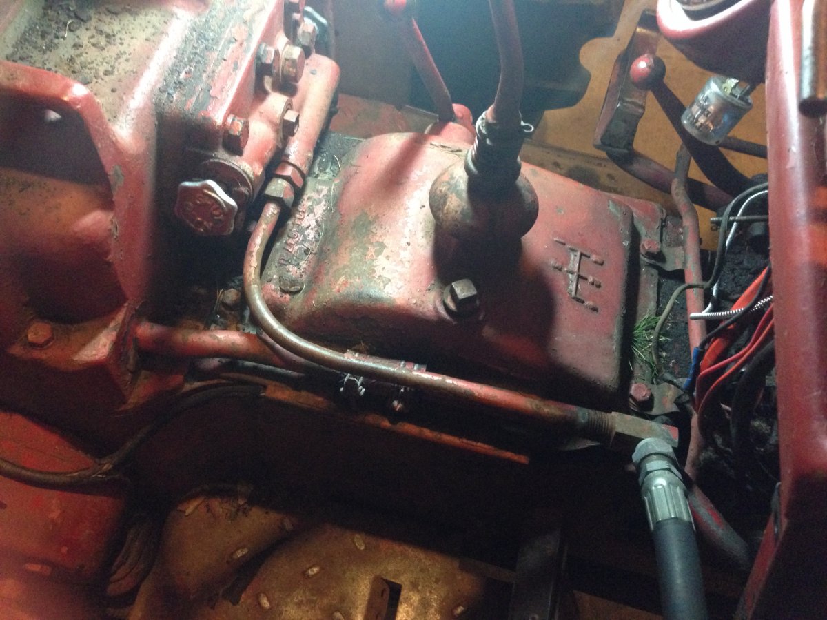 Adding hydraulics to a B275 - General Chat - Red Power Magazine Community