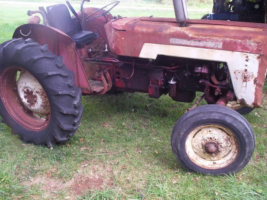 IH 276 Redo - Projects, Builds, & Restorations - Red Power Magazine ...