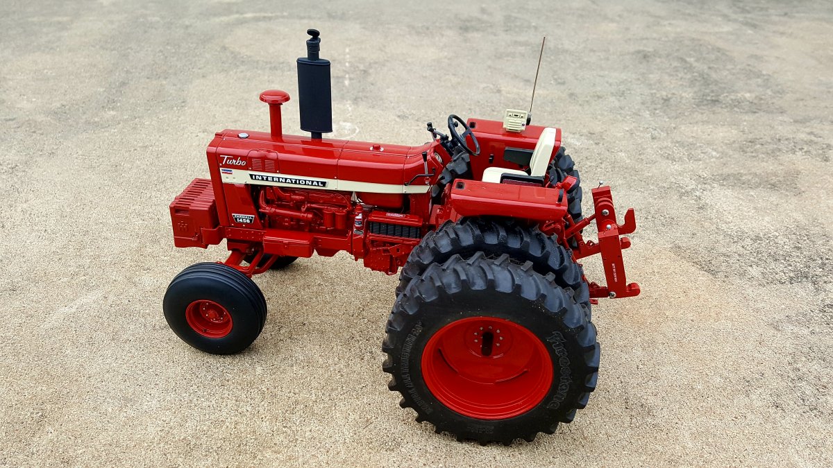 1/16 IH 1456 custom builds - General Chat - Red Power Magazine Community