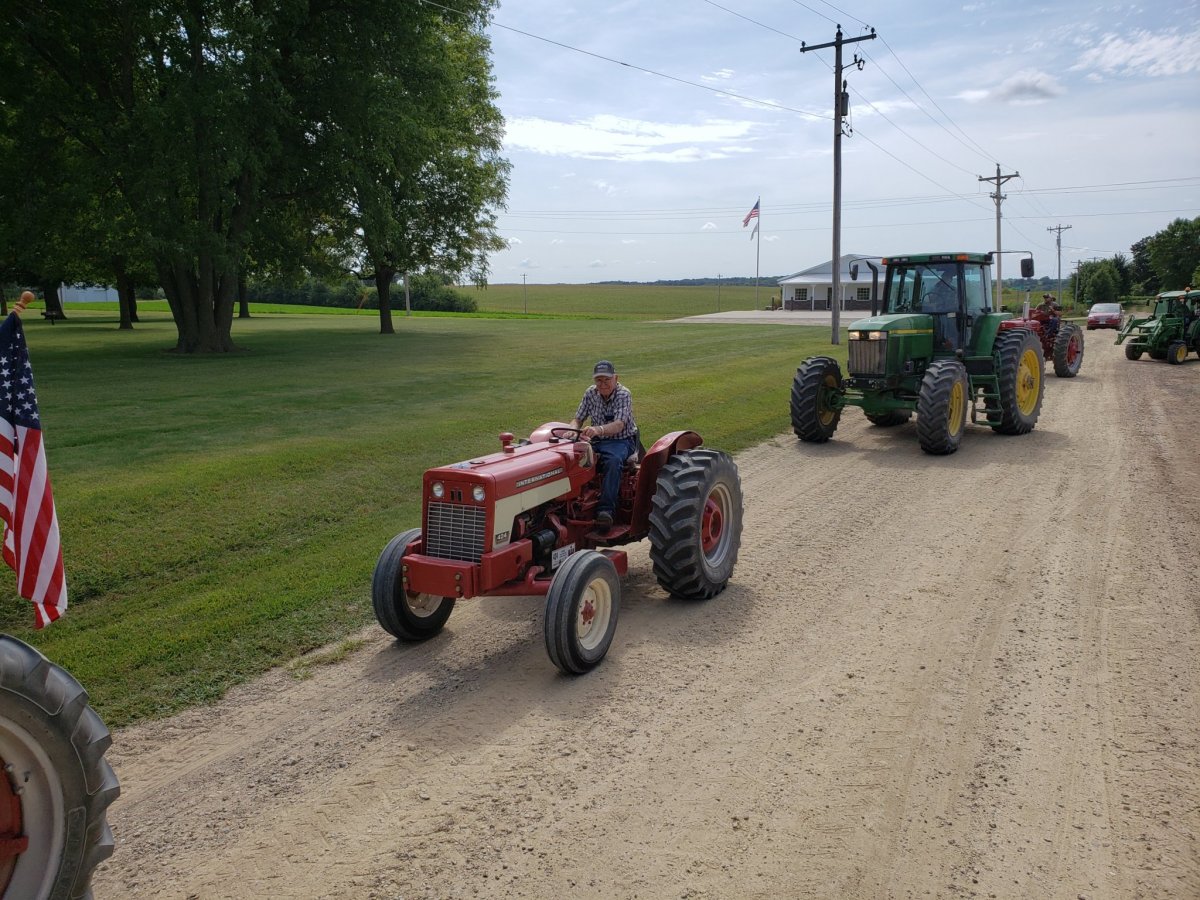 Green Mountain Iowa Tractor Ride - General Chat - Red Power Magazine ...
