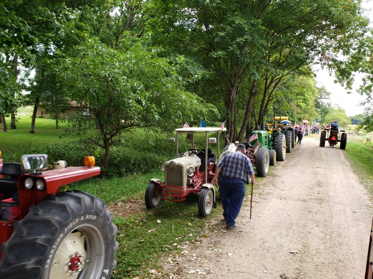 Green Mountain Iowa Tractor Ride - General Chat - Red Power Magazine ...