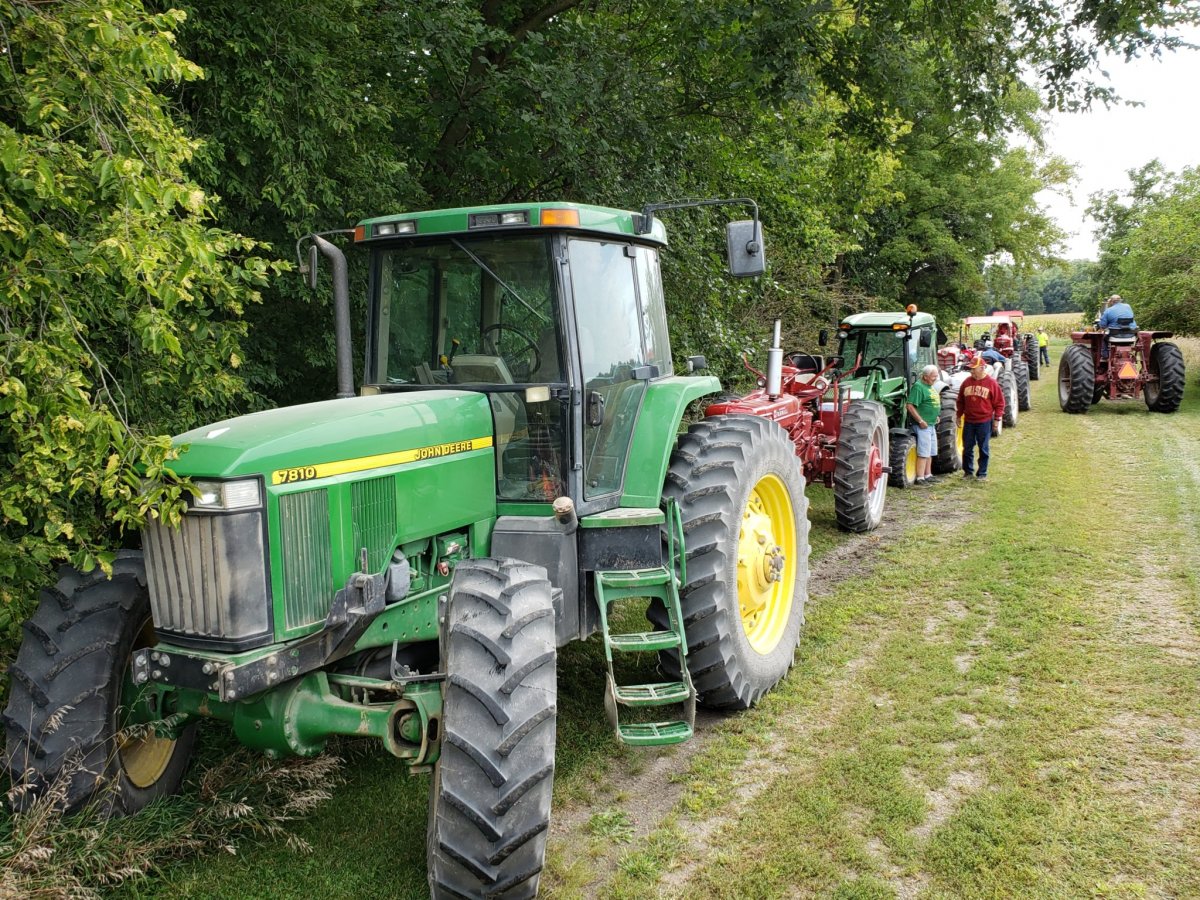 Green Mountain Iowa Tractor Ride - General Chat - Red Power Magazine ...