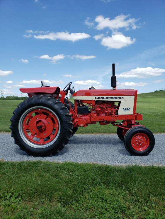 NEW TO ME FARMALL 504 - Technical IH Talk - Red Power Magazine Community