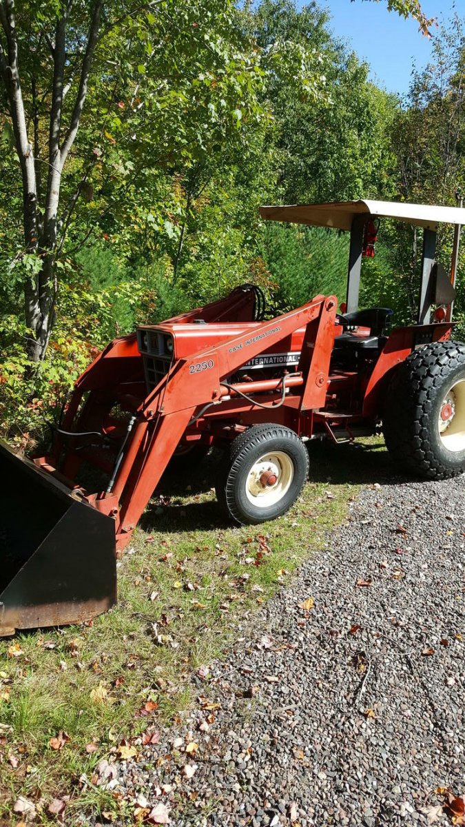 Case-International 2250 Loader Mounts - Technical IH Talk - Red Power ...