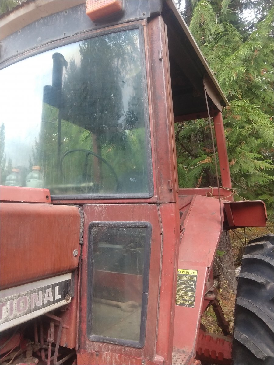 86 series cab kit for rops equipped tractors - Technical IH Talk - Red ...