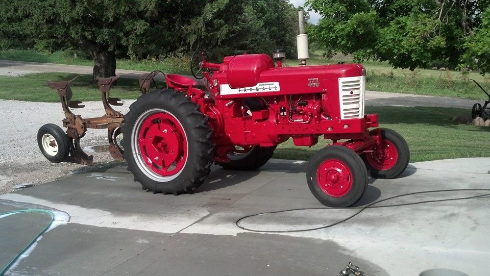 What about a 450 LP? - Page 2 - General Chat - Red Power Magazine Community