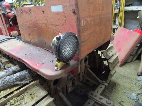 IH lights upgrade KoO - IH Construction Equipment - Red Power Magazine ...