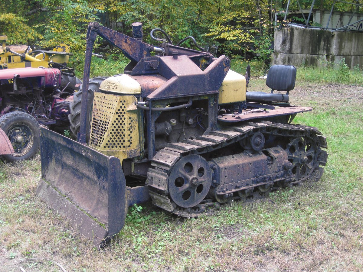 Cool and unusual crawlers - IH Construction Equipment - Red Power ...