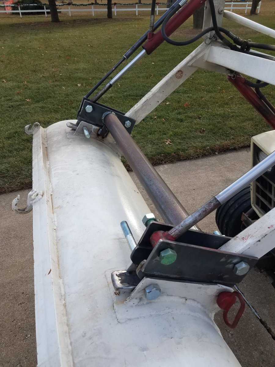 Kwik Way loader quick attach - Cub Cadets - Red Power Magazine Community