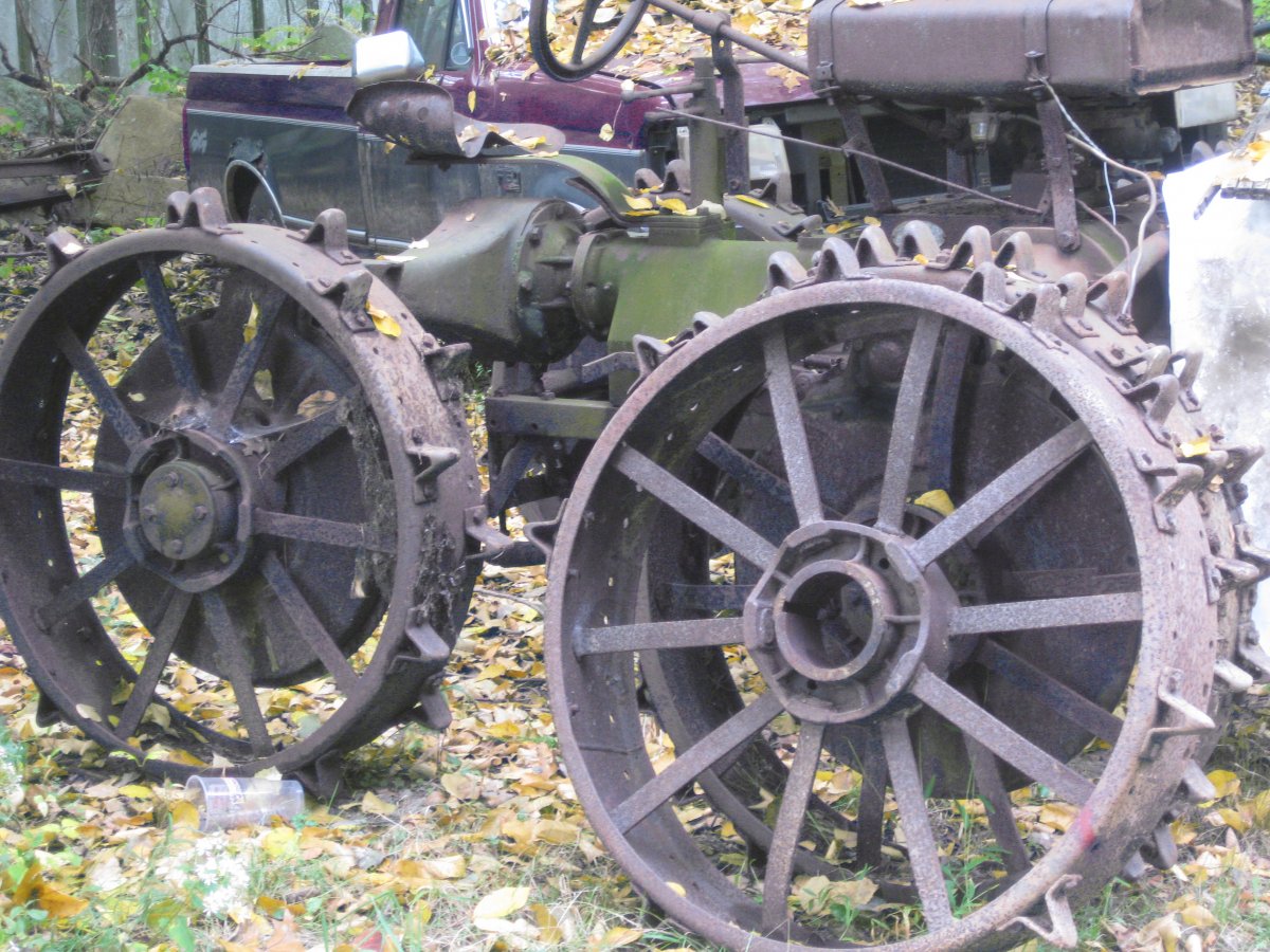 Cool and unusual crawlers - IH Construction Equipment - Red Power ...