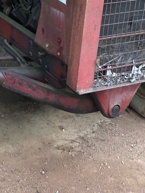 Front Pivot Bolster Rebuild Help IH 656 - Technical IH Talk - Red Power ...