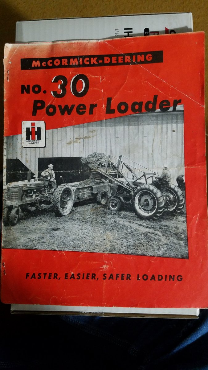 IH No. 30 and 31 loader difference - General Chat - Red Power Magazine ...
