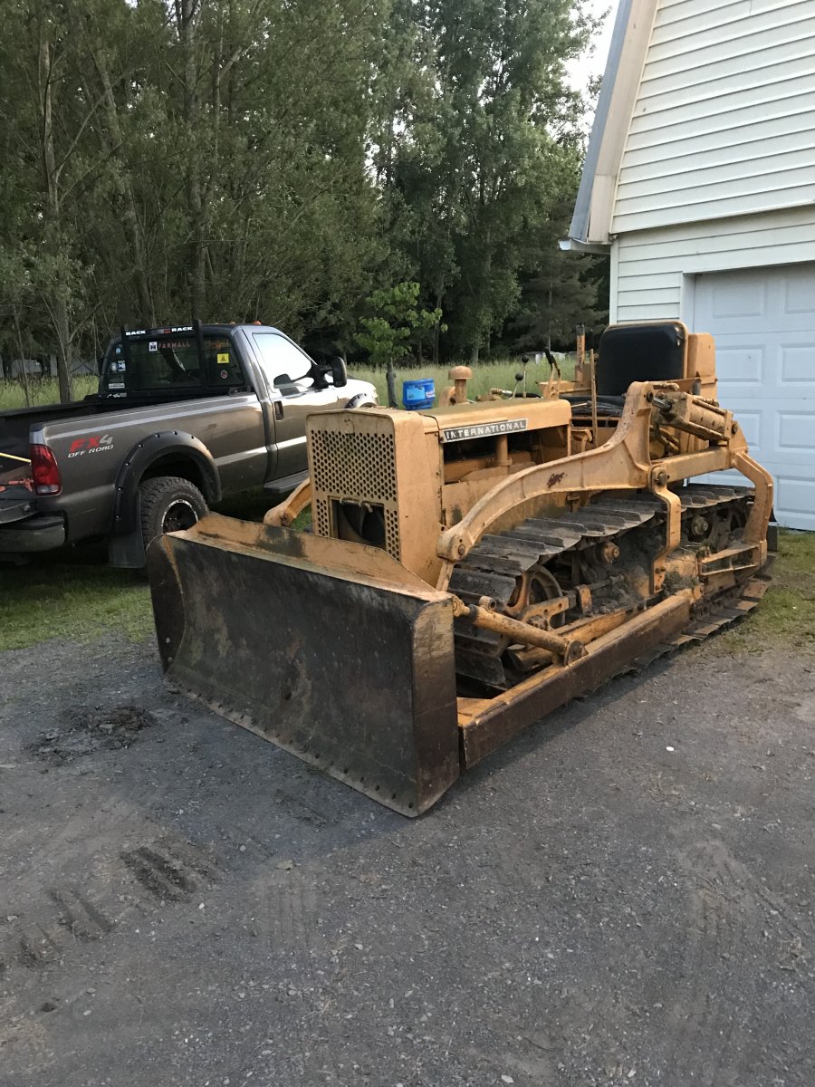 Td6 series62 fun! - IH Construction Equipment - Red Power Magazine ...