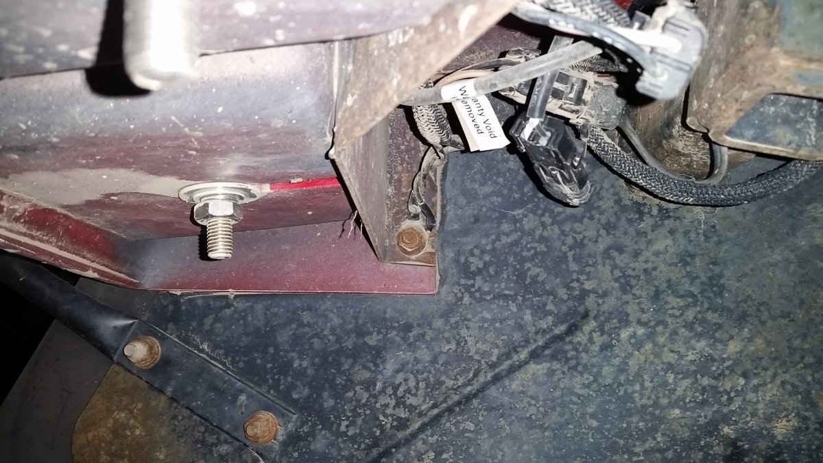 Rear lights on 7140 magnum - Technical IH Talk - Red Power Magazine ...