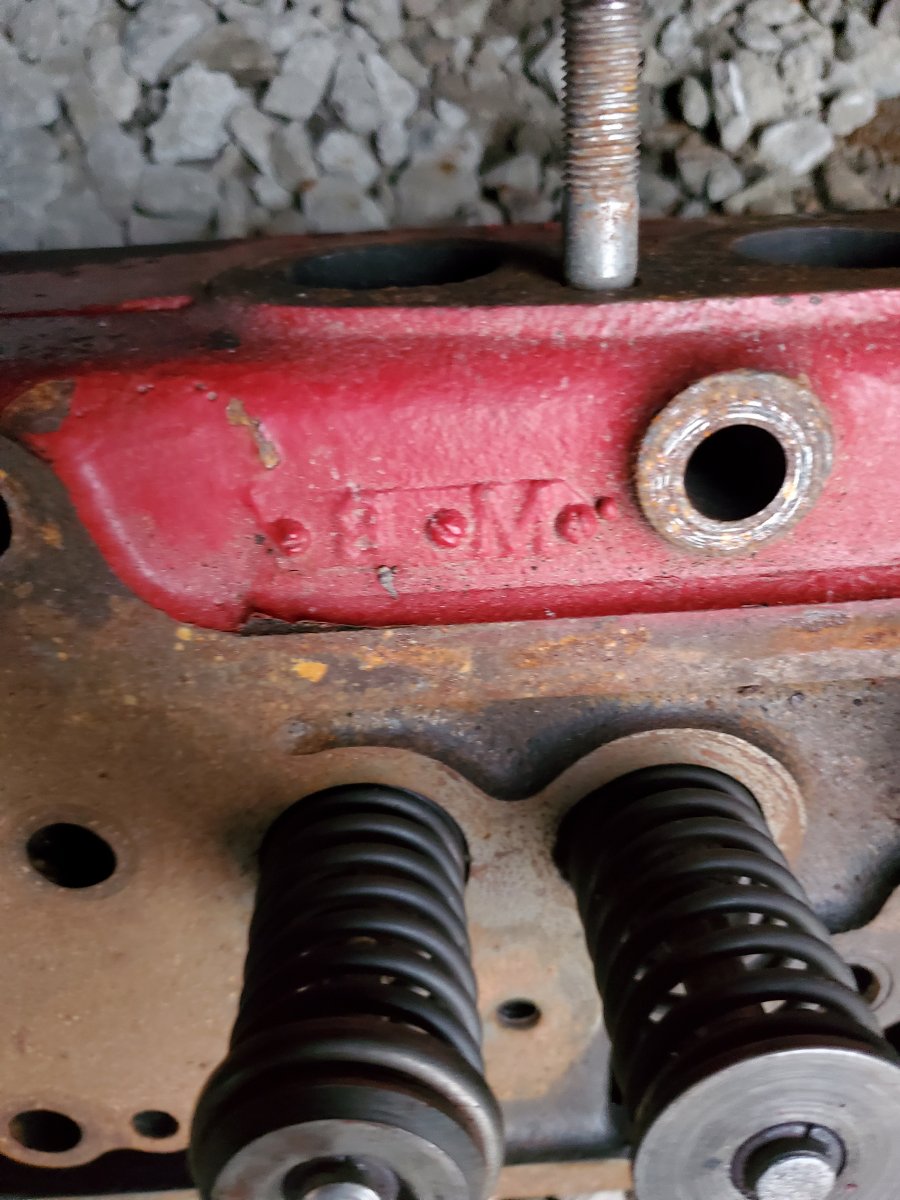 Did M&W or Heisler make a cylinder head for a Farmall M? - Technical IH ...