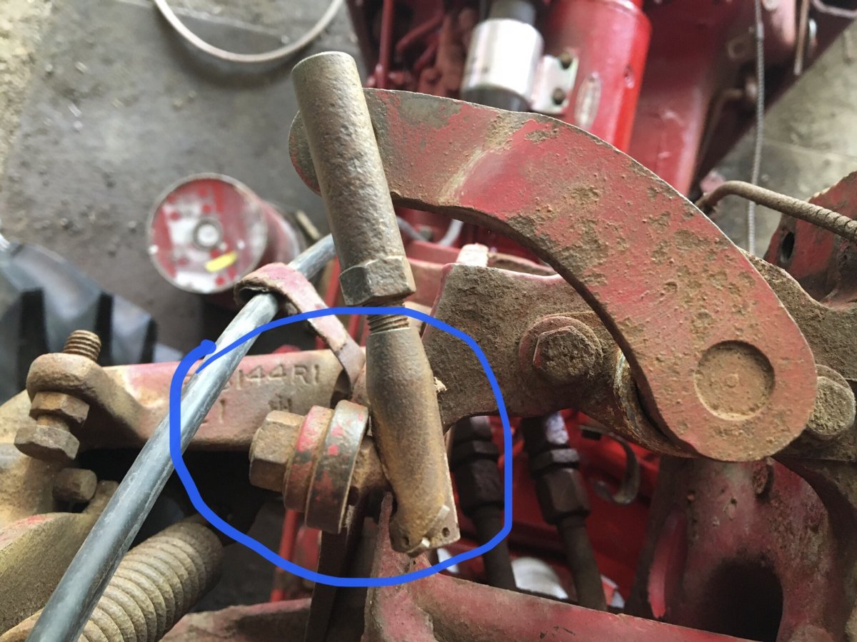 1256 shift linkage - Technical IH Talk - Red Power Magazine Community