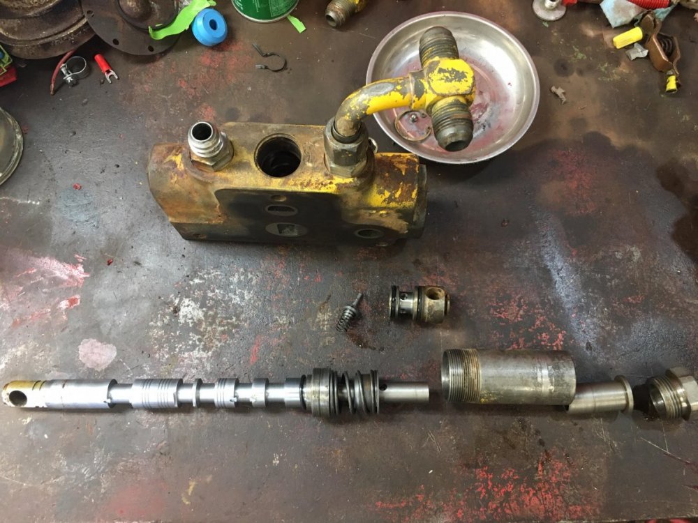 Remote valve rebuild - Technical IH Talk - Red Power Magazine Community