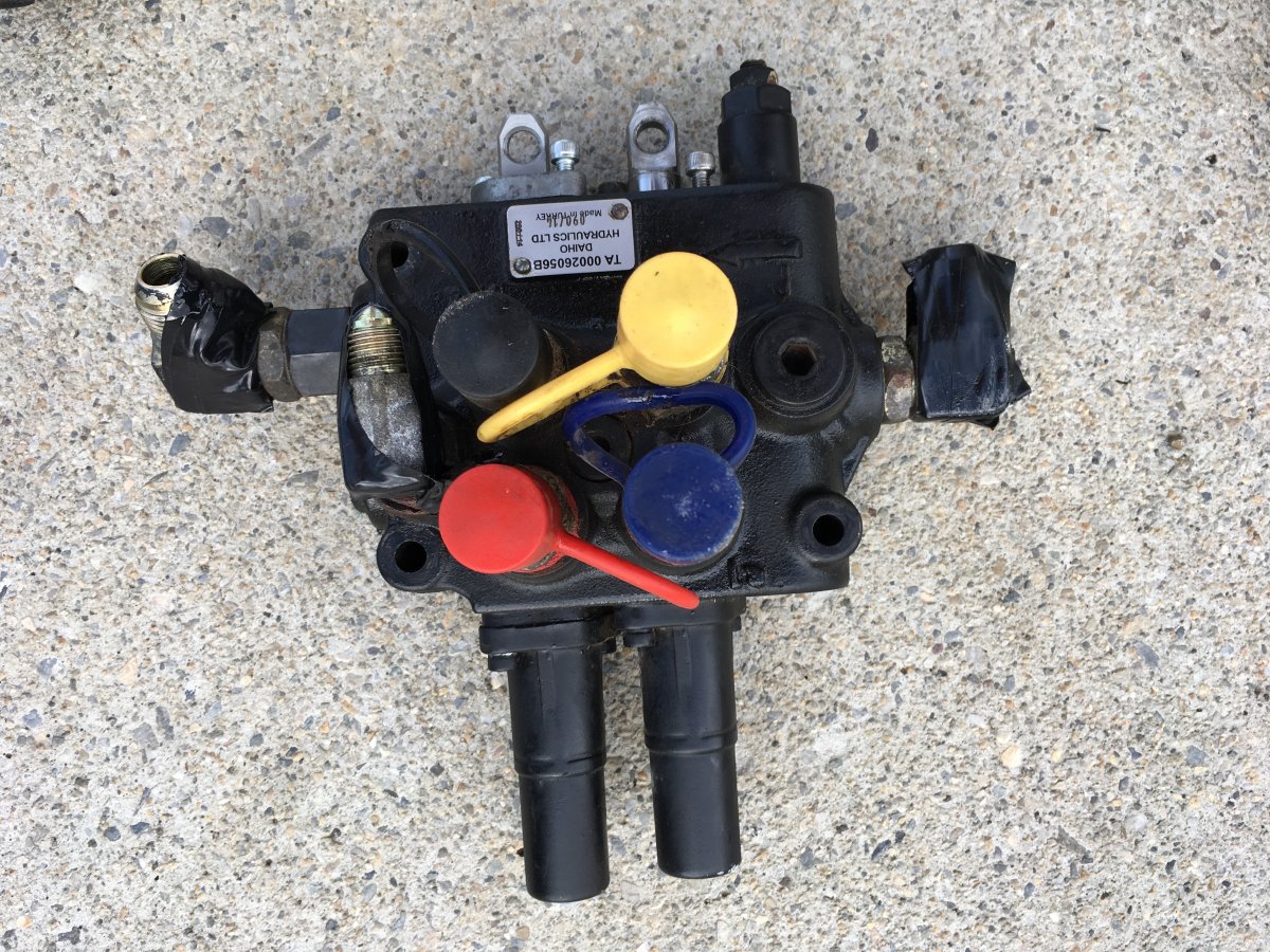 Branson loader valve problems and questions - General Chat - Red Power ...