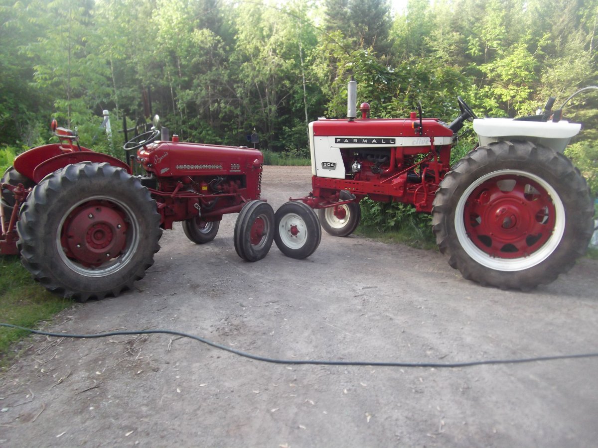 NEW TO ME 504 - Projects, Builds, & Restorations - Red Power Magazine ...