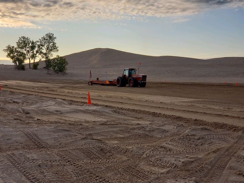 IH 3588 sand groomer - General Chat - Red Power Magazine Community